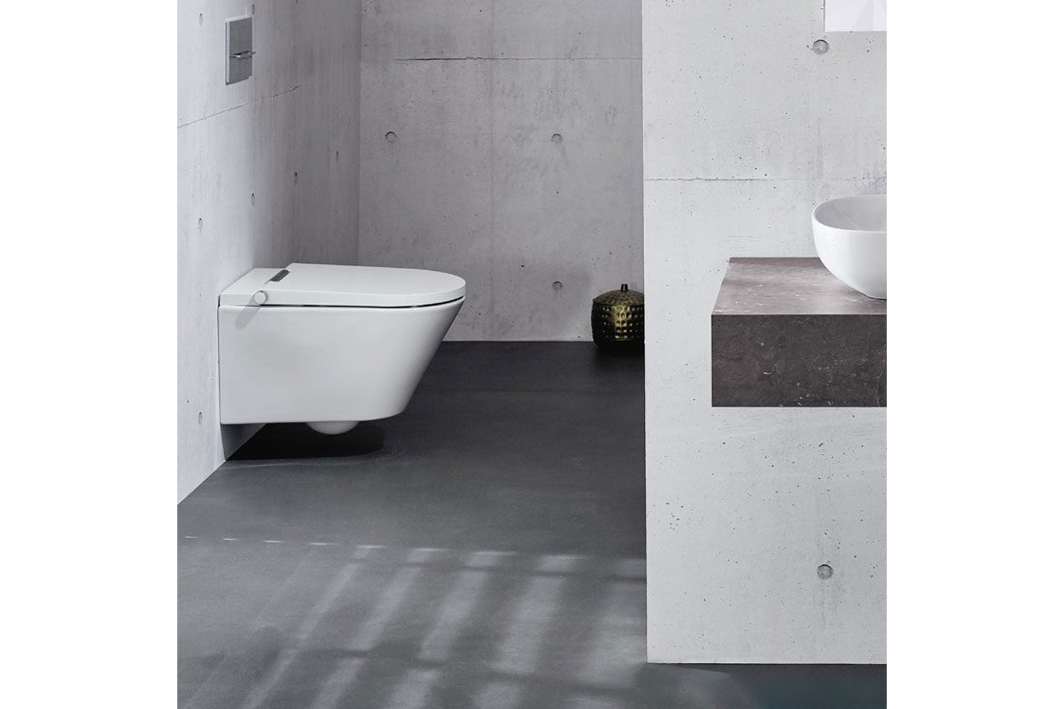 Axent One Plus Intelligent Shower Toilet | Toilets | Oakleys Bathroom ...